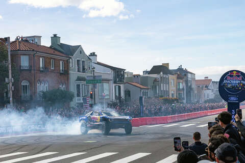 Red Bull's F1 showcase in the Marina was utter chaos