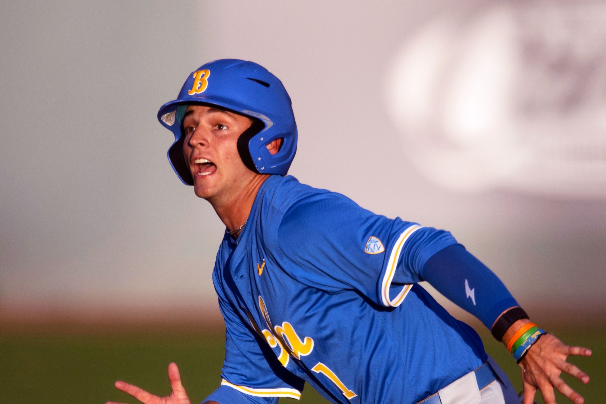 College baseball notebook: It's early, but UCLA showing lots of pop to ...