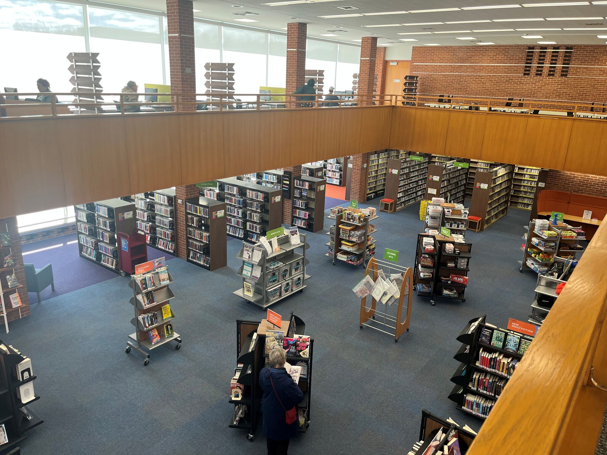 Grace A. Dow Library reopens with new study pods, MidLab