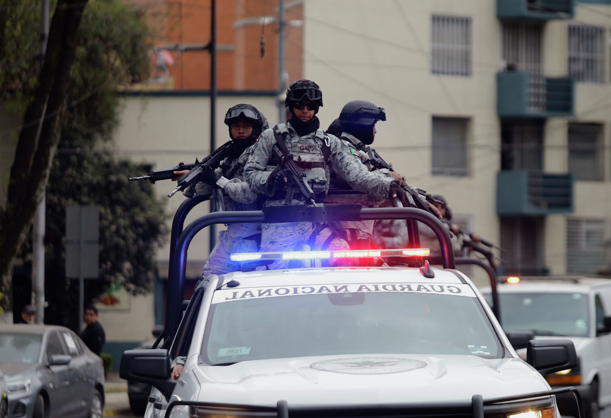 Texas border surge follows cartel violence as locals push back