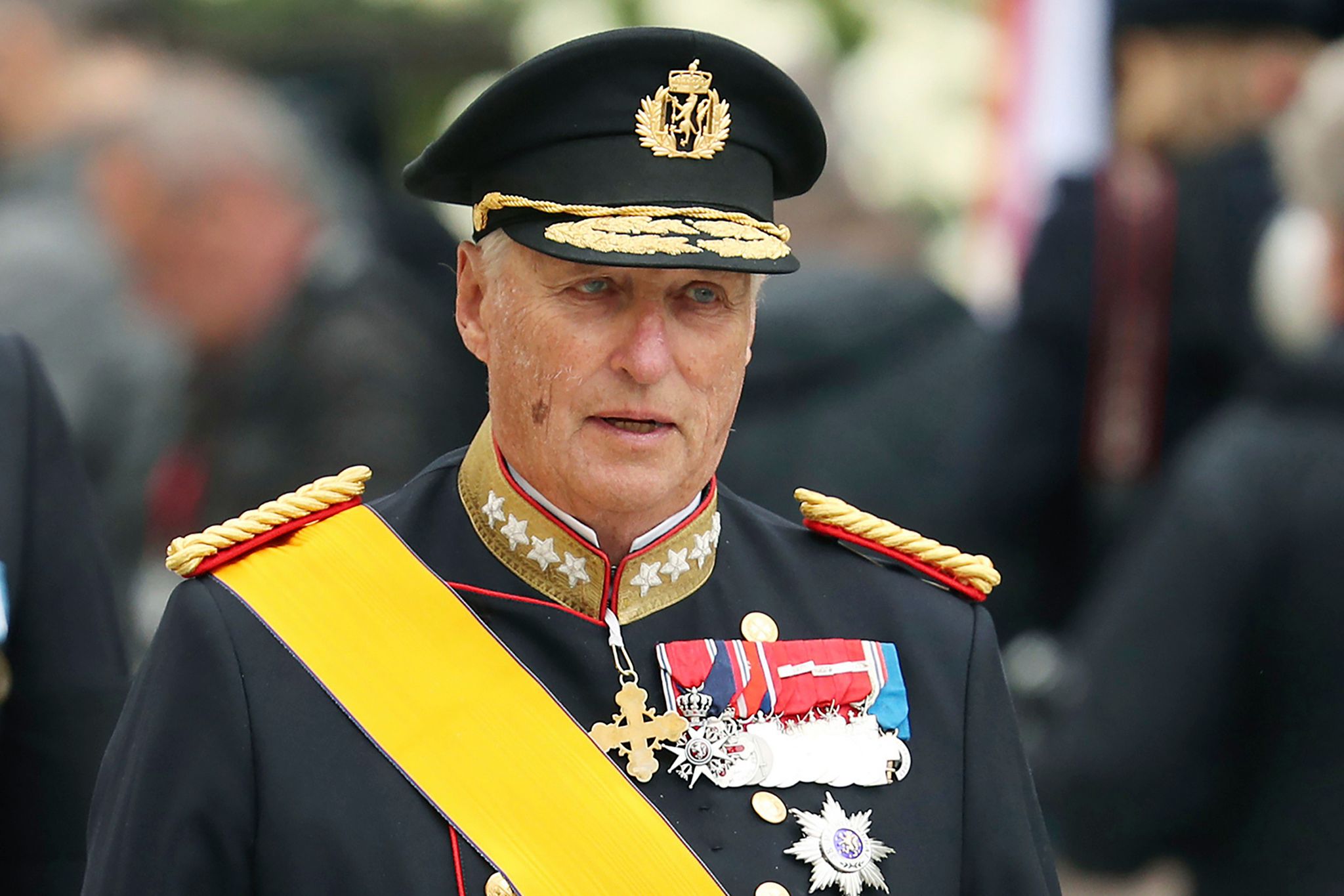 Norwegian king will remain in Spanish hospital a few more days, doctor says