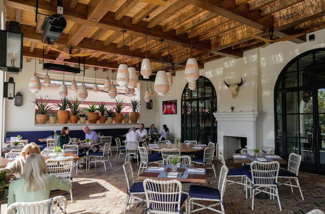 Latuli review: Bryan Caswell returns with ambitious Houston restaurant