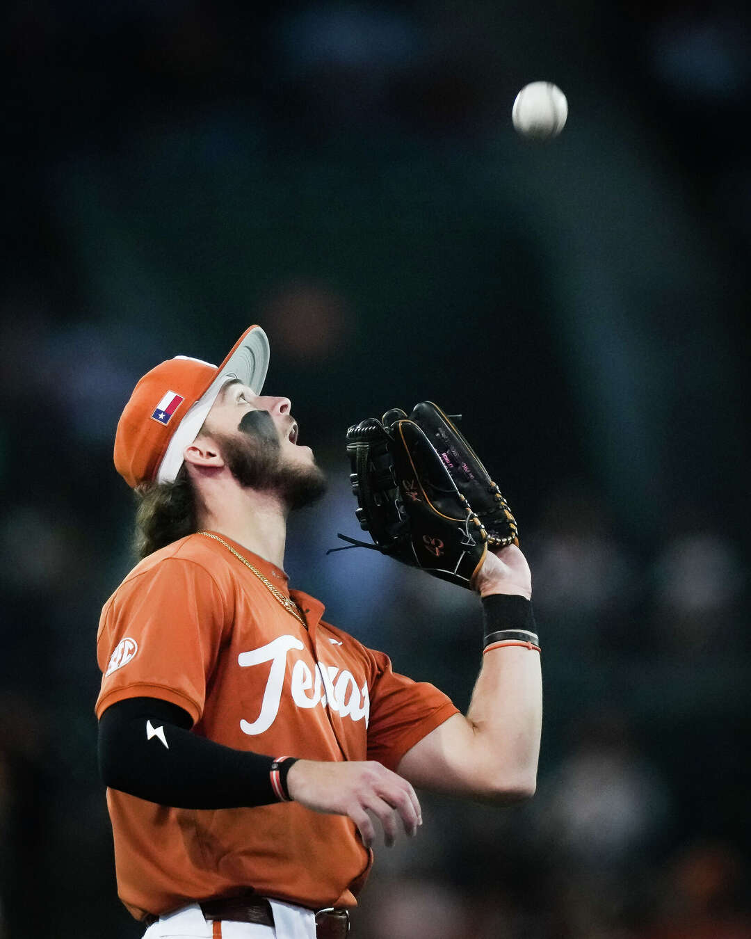 Texas Longhorns handle Baylor to stay unbeaten: Recap, highlights