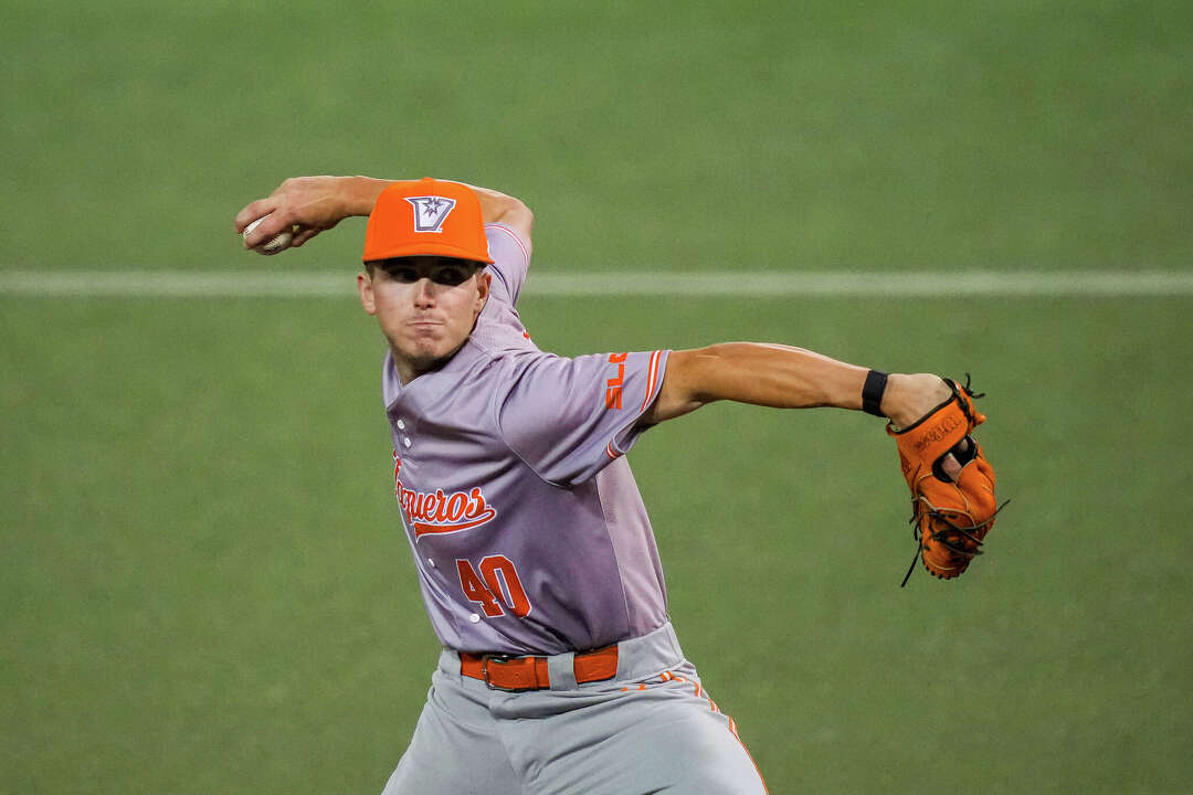 Texas Longhorns beat Ohio State behind Temo Becerra power surge
