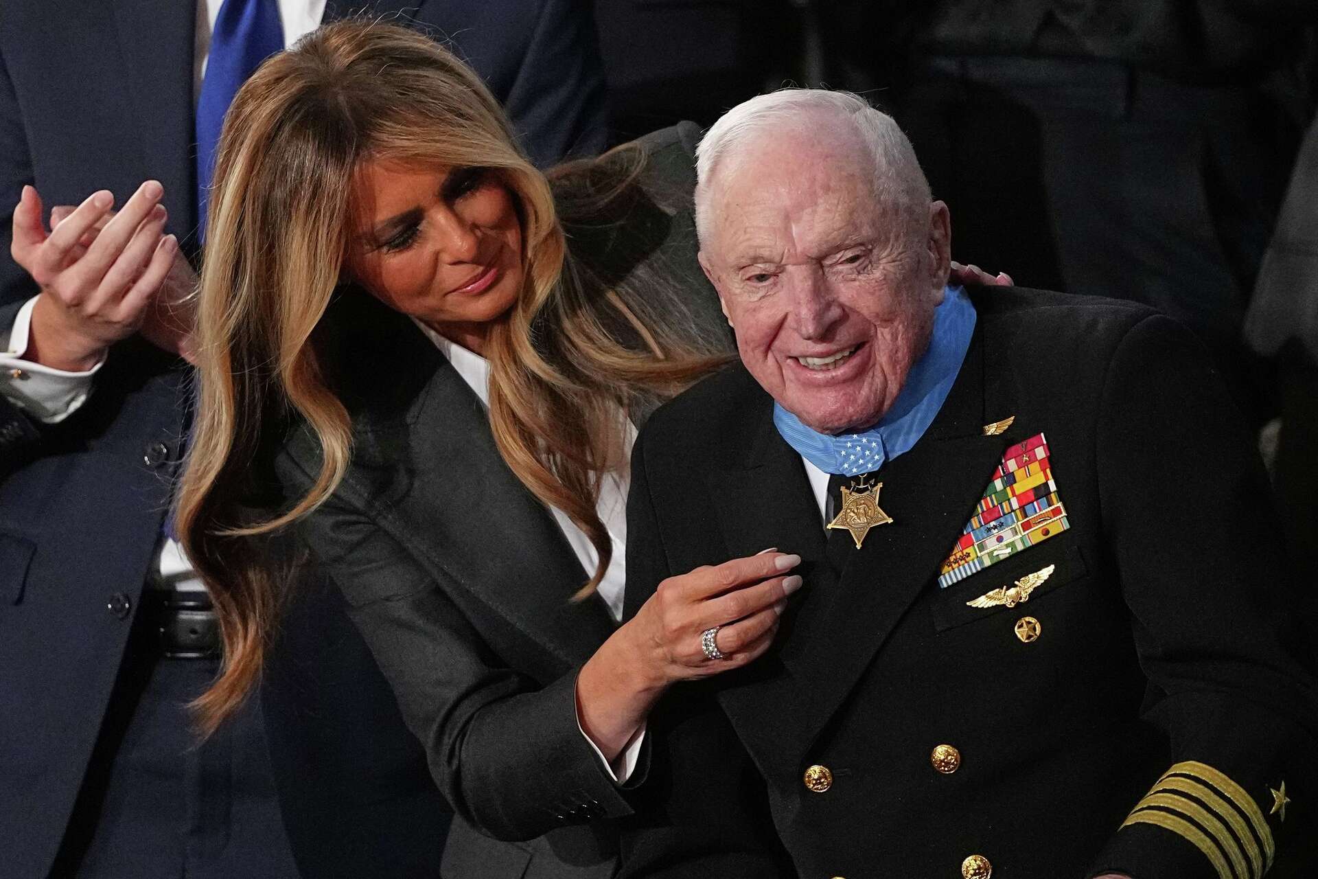 Army pilot wounded in Maduro raid gets Medal of Honor during Trump's speech