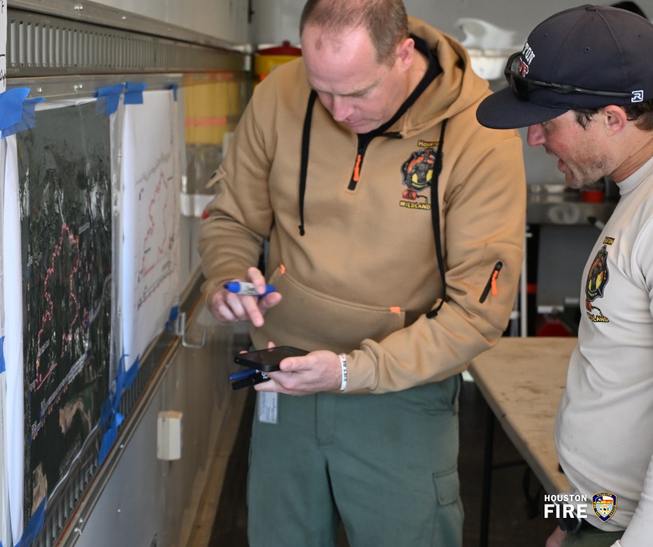 Houston wildfire holds at 75% containment on day 5 of firefight