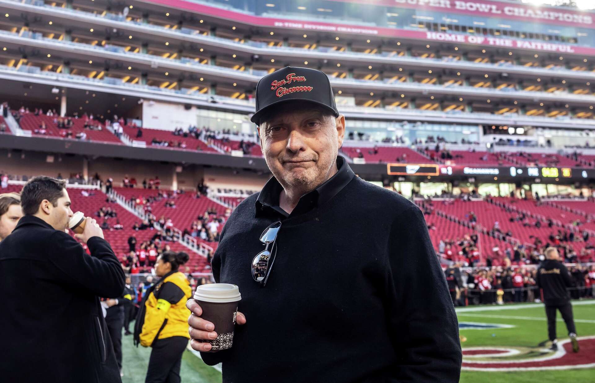 Announcer Greg Papa grateful to sister ahead of life-saving transplant