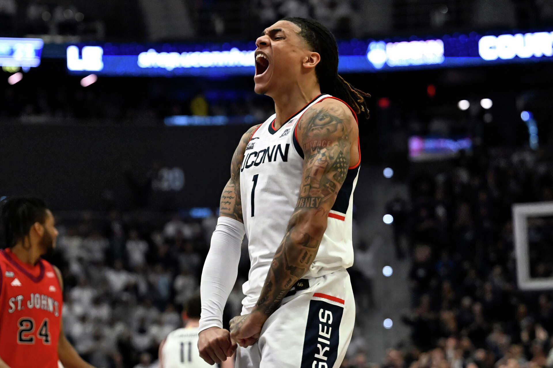 UConn men roll over St. John's in first-place battle