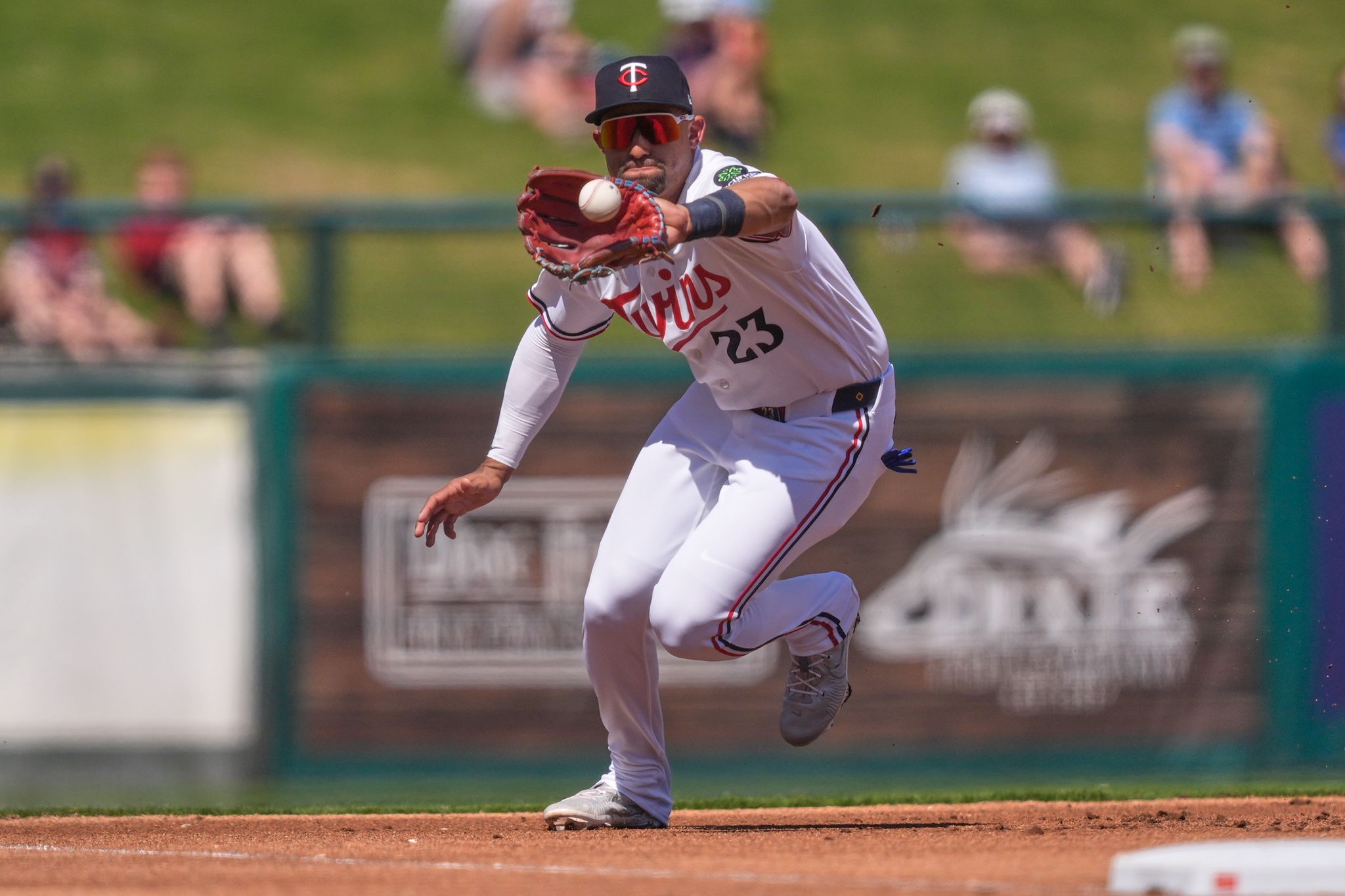 Twins scratch Lewis as a precaution with right side tightness, learn ...