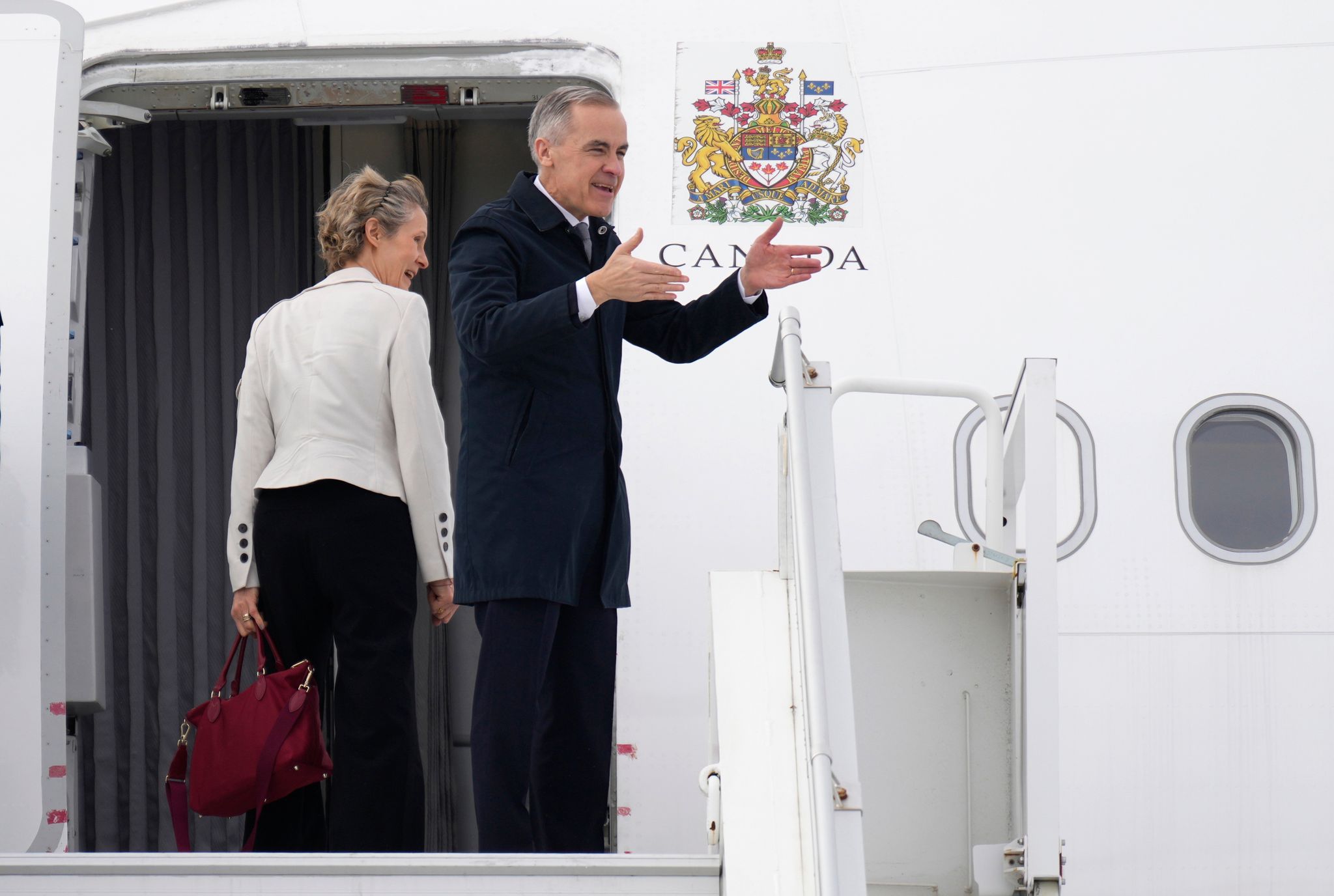 Canadian Prime Minister Mark Carney arrives in India to repair a ...