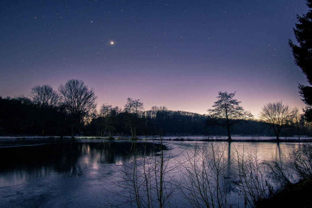 6 planets line up in Connecticut's sky tonight, NASA says