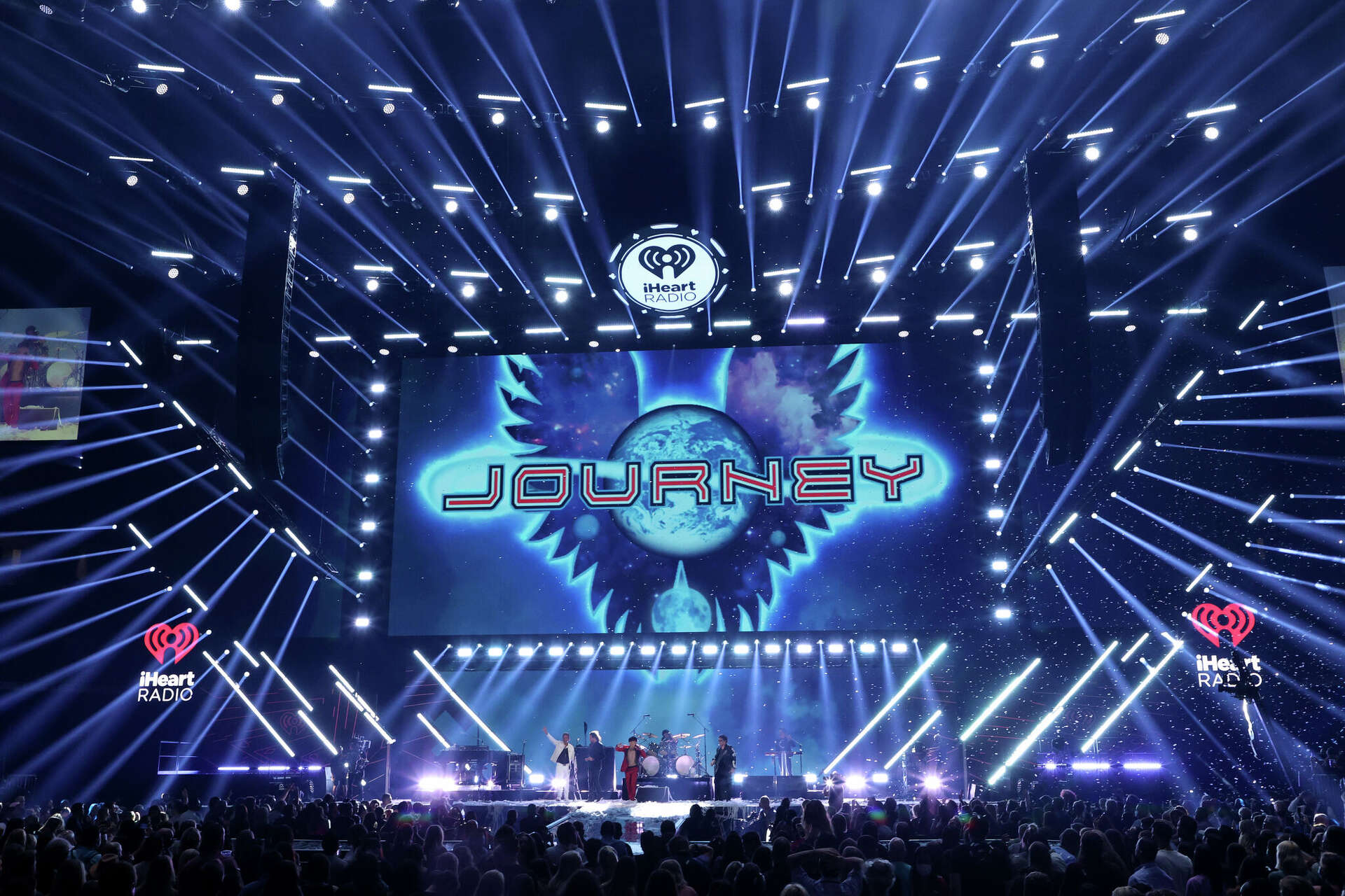 10 concerts to check out in CT in March: Journey, Rod Stewart and more