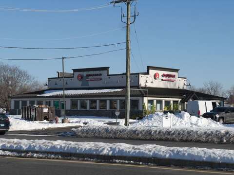 Manchester sushi restaurant prepares to open at former Hooters spot