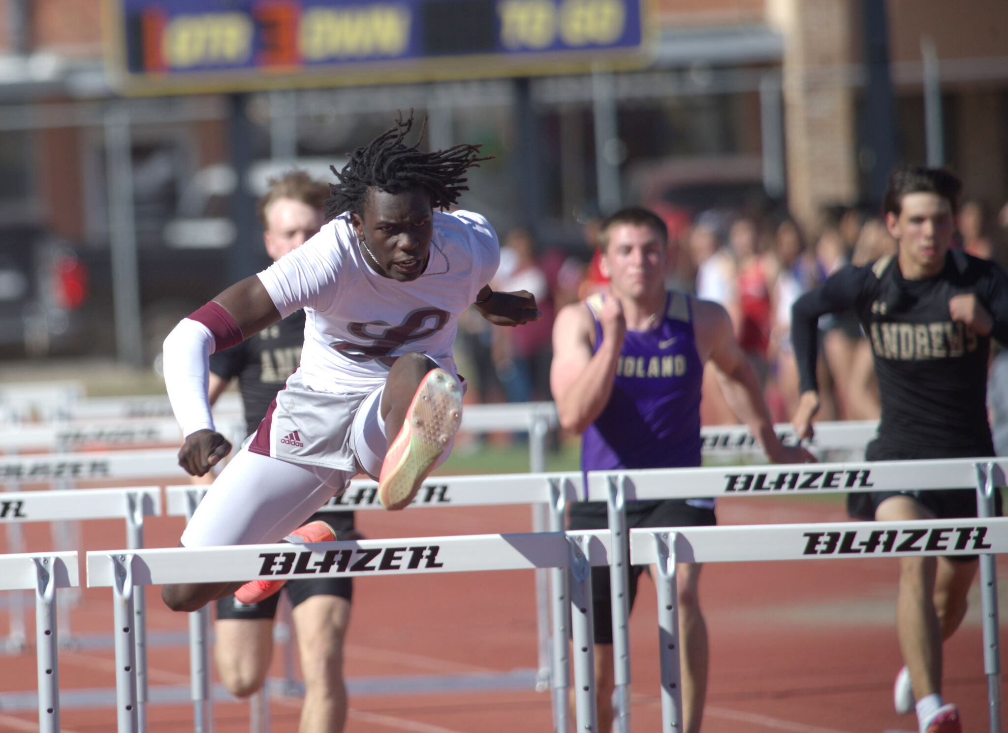 Midland Legacy boys track dominates in Tall City Relays win