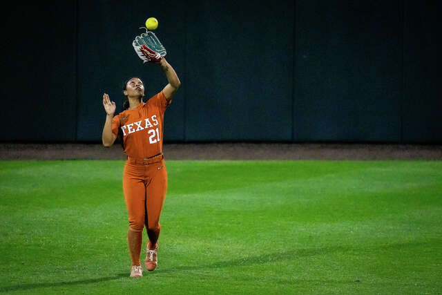 Texas softball vs Houston game score: Replay coverage, highlights