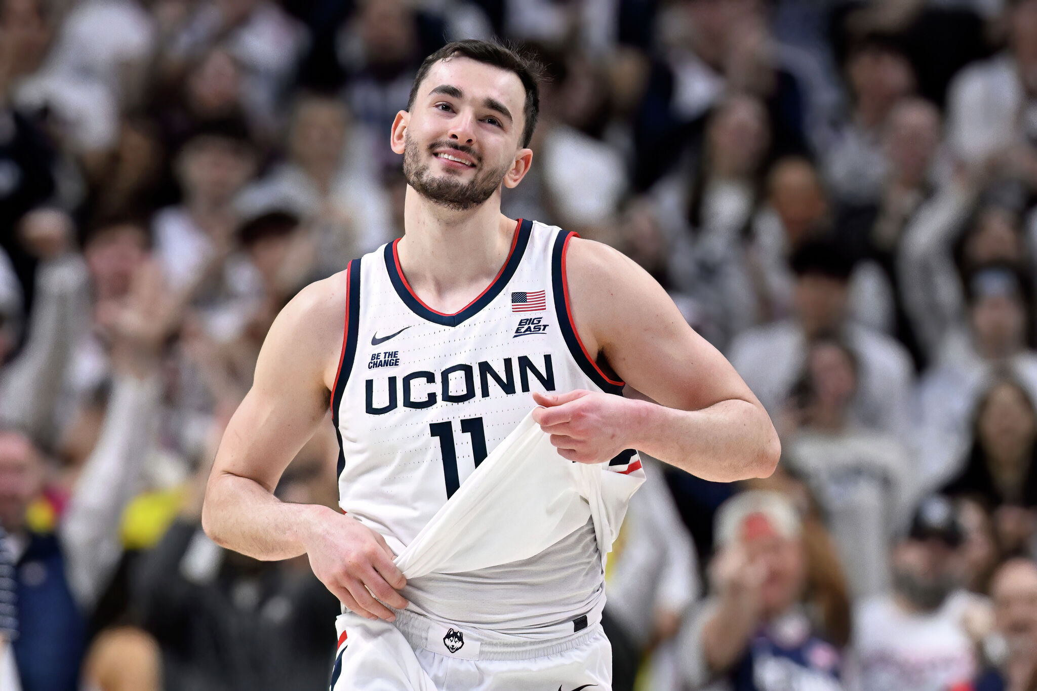 UConn edges Seton Hall in Alex Karaban's home finale