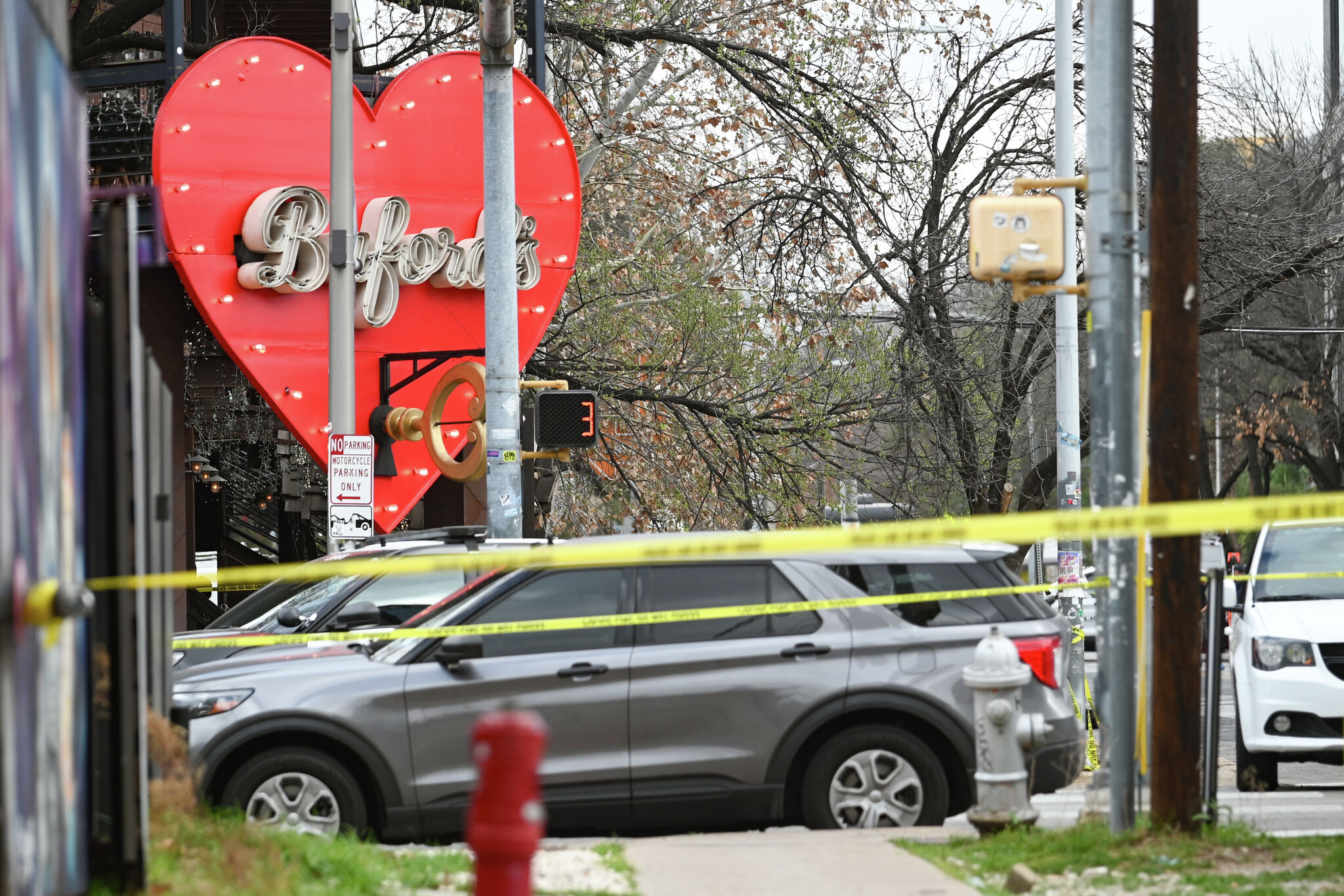 FBI: Sixth Street Austin shooting possibly terrorism