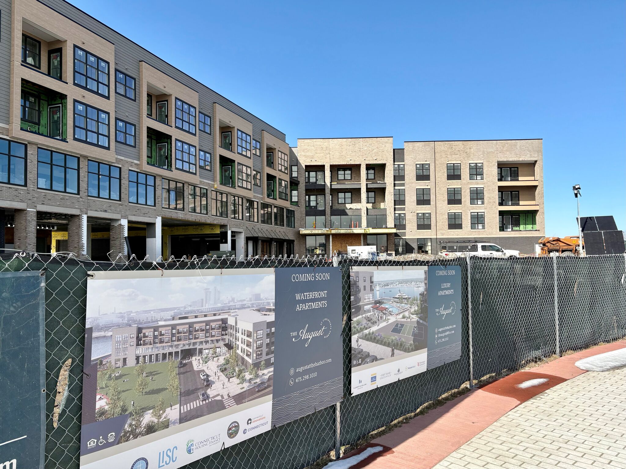 Connecticut housing permits surge to highest since 2000s