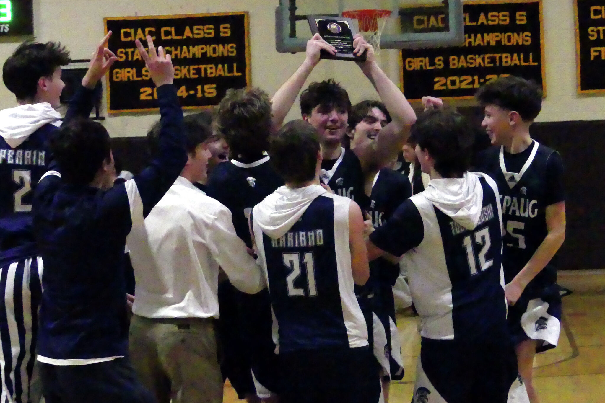 Shepaug boys basketball earns BL title with win over Nonnewaug