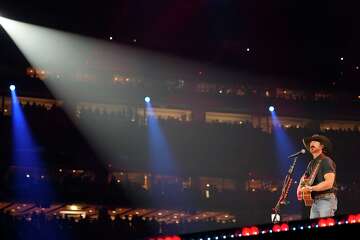Houston Rodeo review: Riley Green: Toby Keith tribute, no Ella Langley