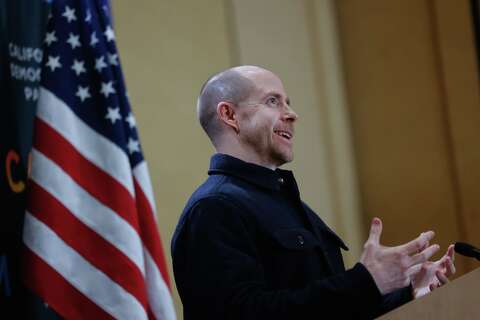 Democratic Party chair urges candidates to drop out of governor’s race
