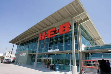 H-E-B may be eyeing another big Houston expansion project