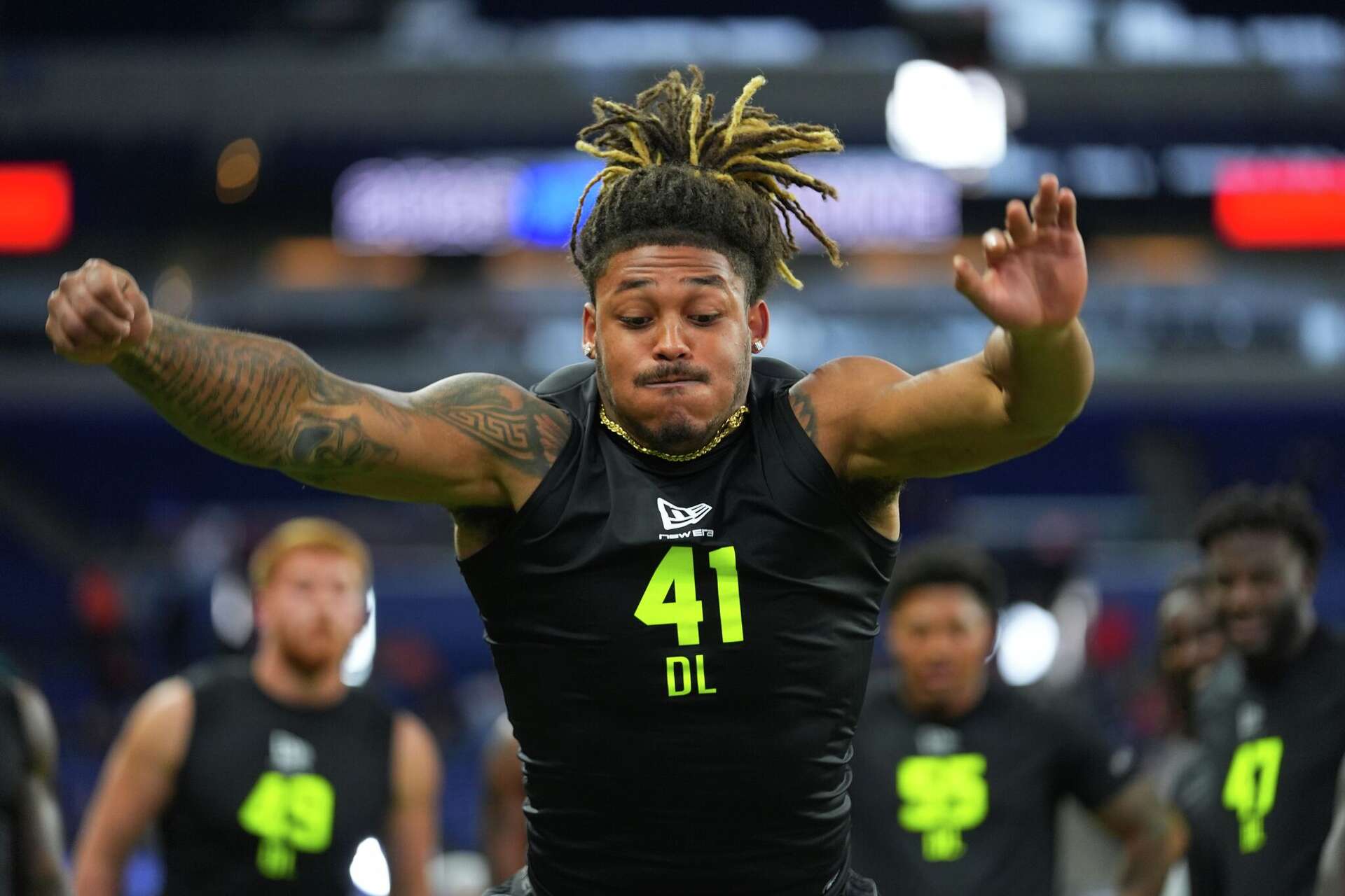 Texas A&M football players help 2026 NFL Draft stock at combine