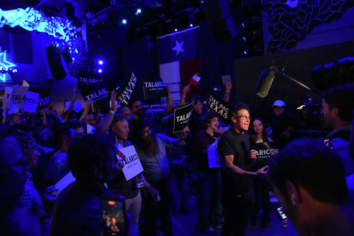 What time do polls close in Texas? When voting ends on Election Day