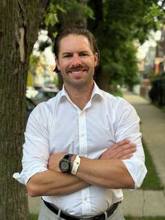 Jonathan Dean enters Illinois Senate race
