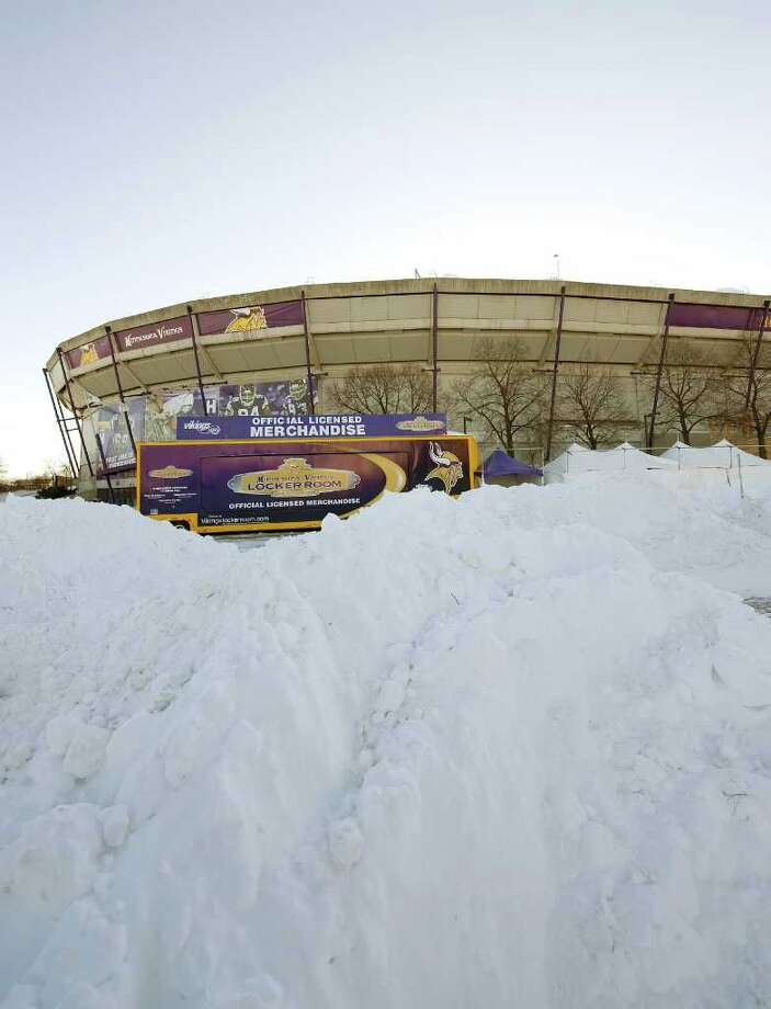 Metrodome collapse - GreenwichTime