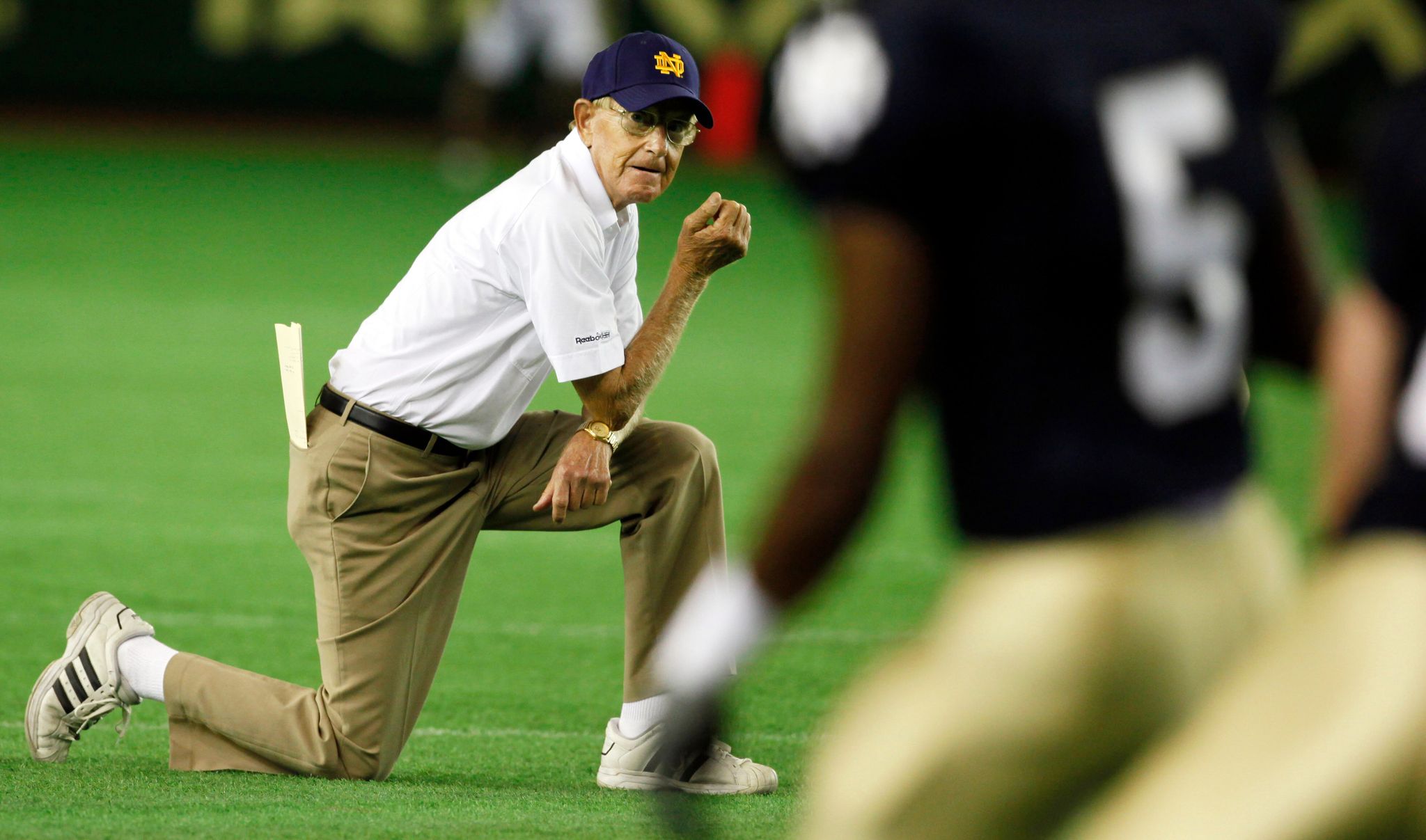 Reaction to the death of College Football Hall of Fame coach Lou Holtz ...