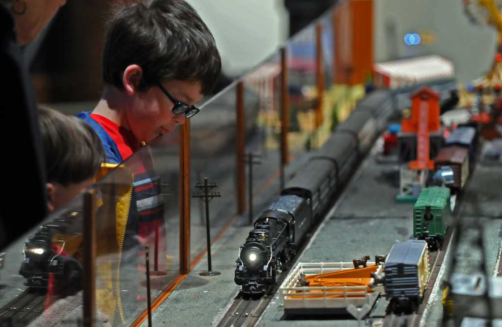 Train show at Schenectady Museum