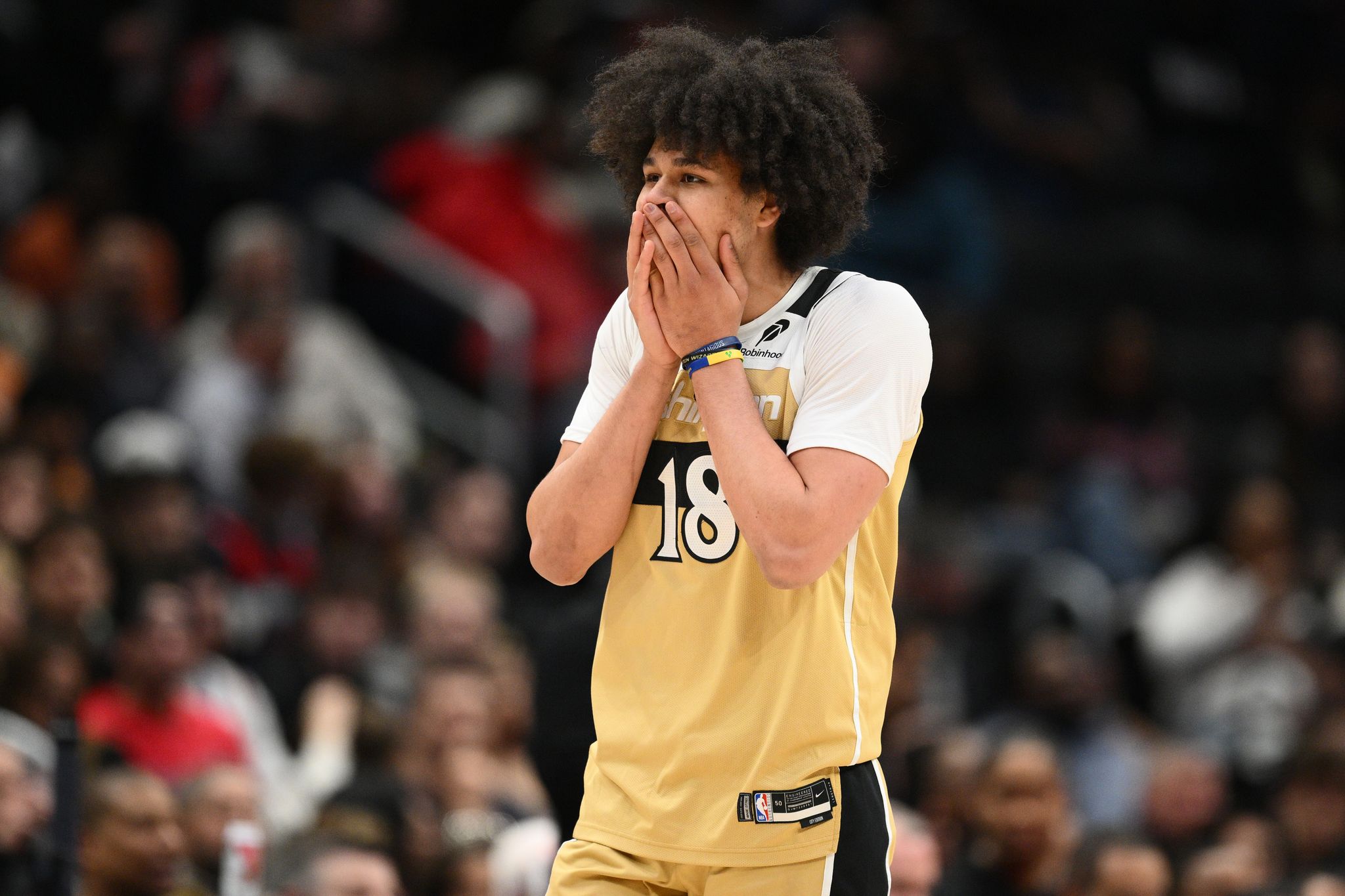 Wizards announce F Kyshawn George has a partially torn UCL in his left ...