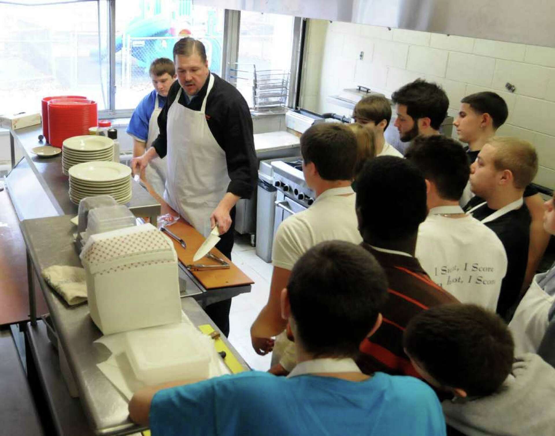 High school culinary program provides students with taste of a career ...