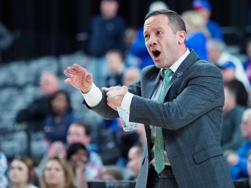 North Texas men's basketball coach Grant McCasland receives pay bump ...