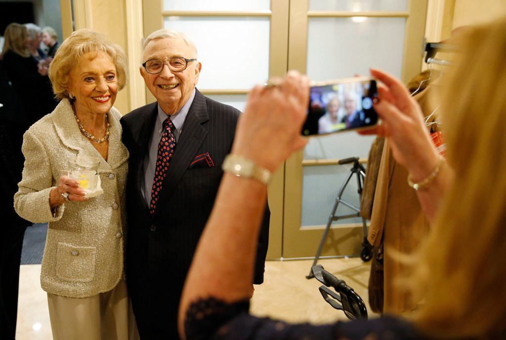 Julius 'Red' Coleman, a Dallas 'Liquor Giant,' dies at 102