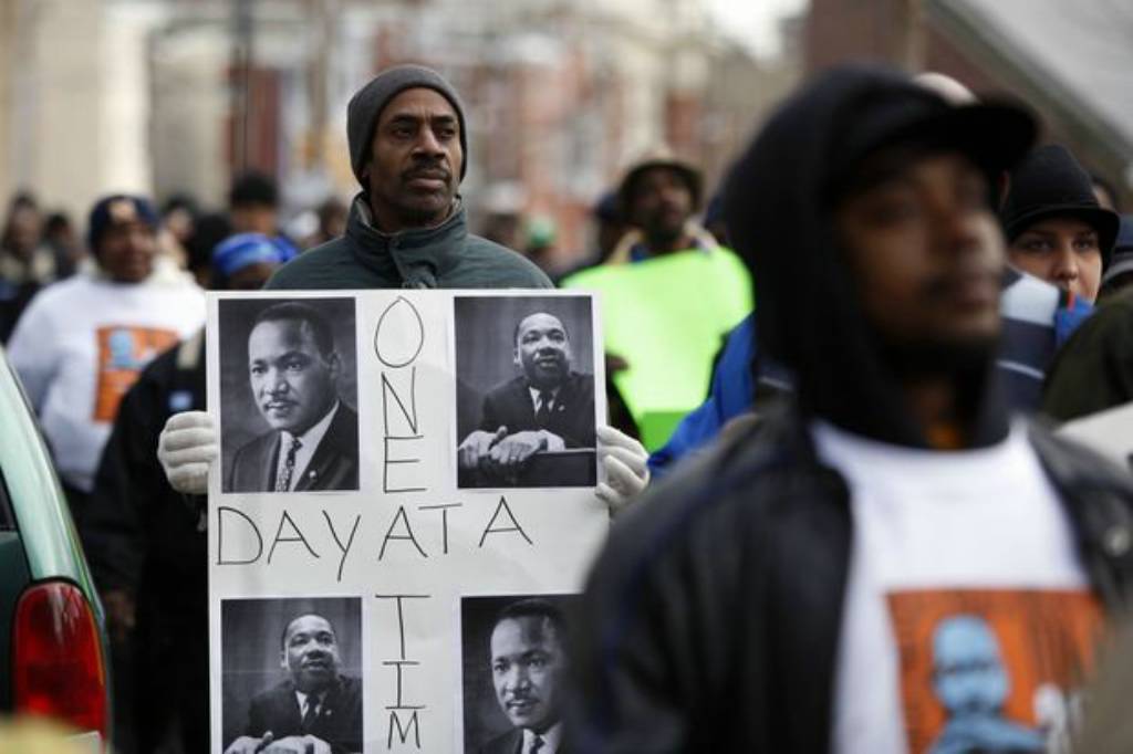 Hundreds rally, march for Dr. King's message