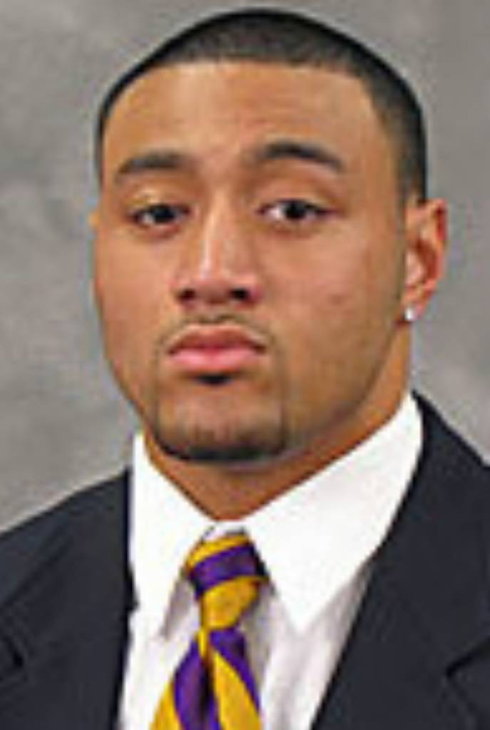 UW football player turns himself in to police