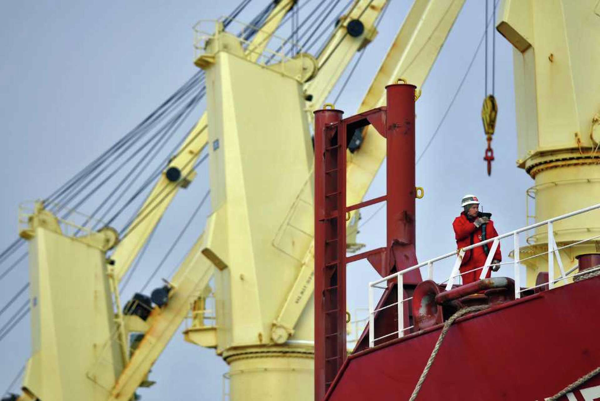 Russia grain drain boosts port