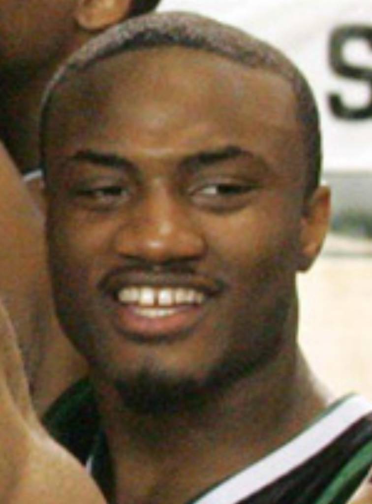 Former Franklin basketball standout charged with murder