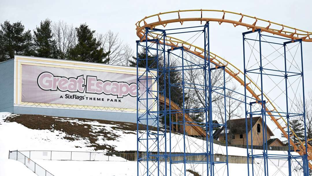 Six Flags selling Great Escape to owner of Hunter Mountain