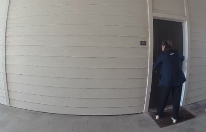 Did a reporter try breaking into the Austin shooter's home?