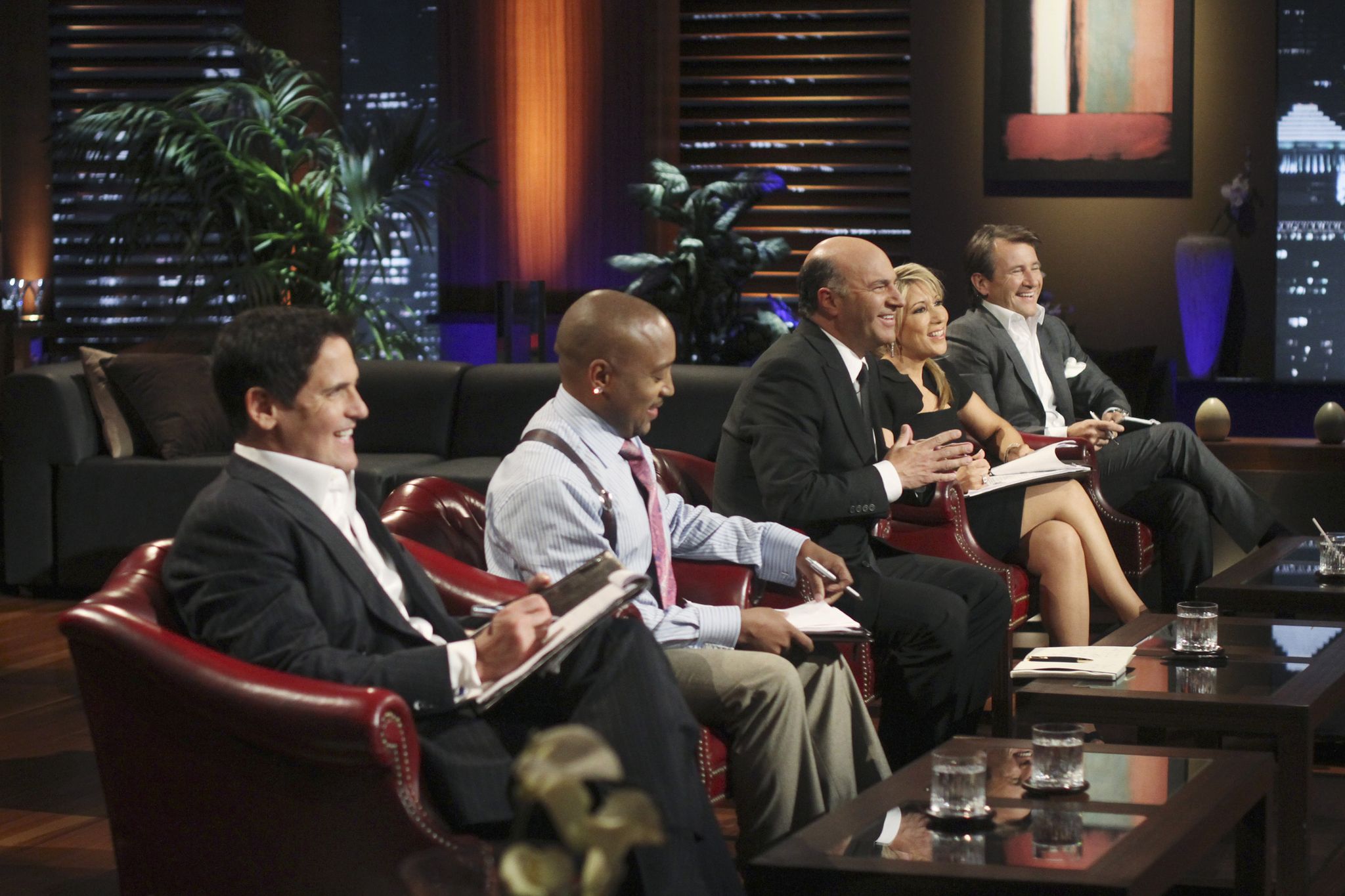 Shark Tank's Barbara Corcoran invests in Dallas WNBA star Fran Harris ...