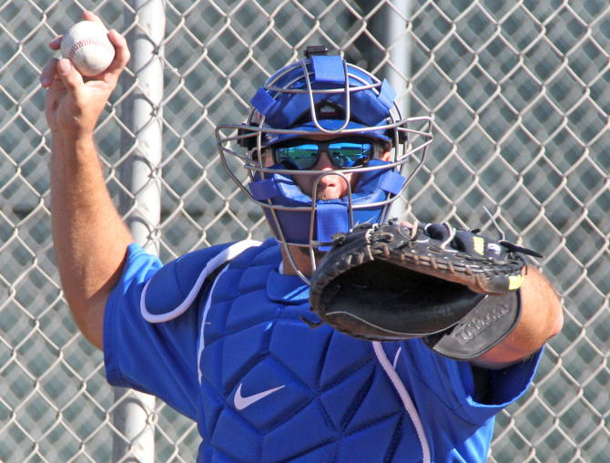 Rangers spring training photos: Adrian Beltre gets a kiss; Jurickson ...