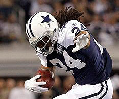 Cowboys welcome Barber back to practice