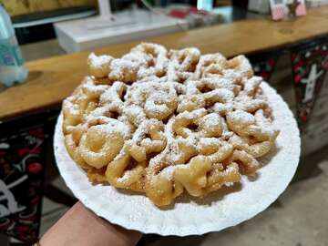 Best food at the Houston rodeo, from brisket fries to funnel cake