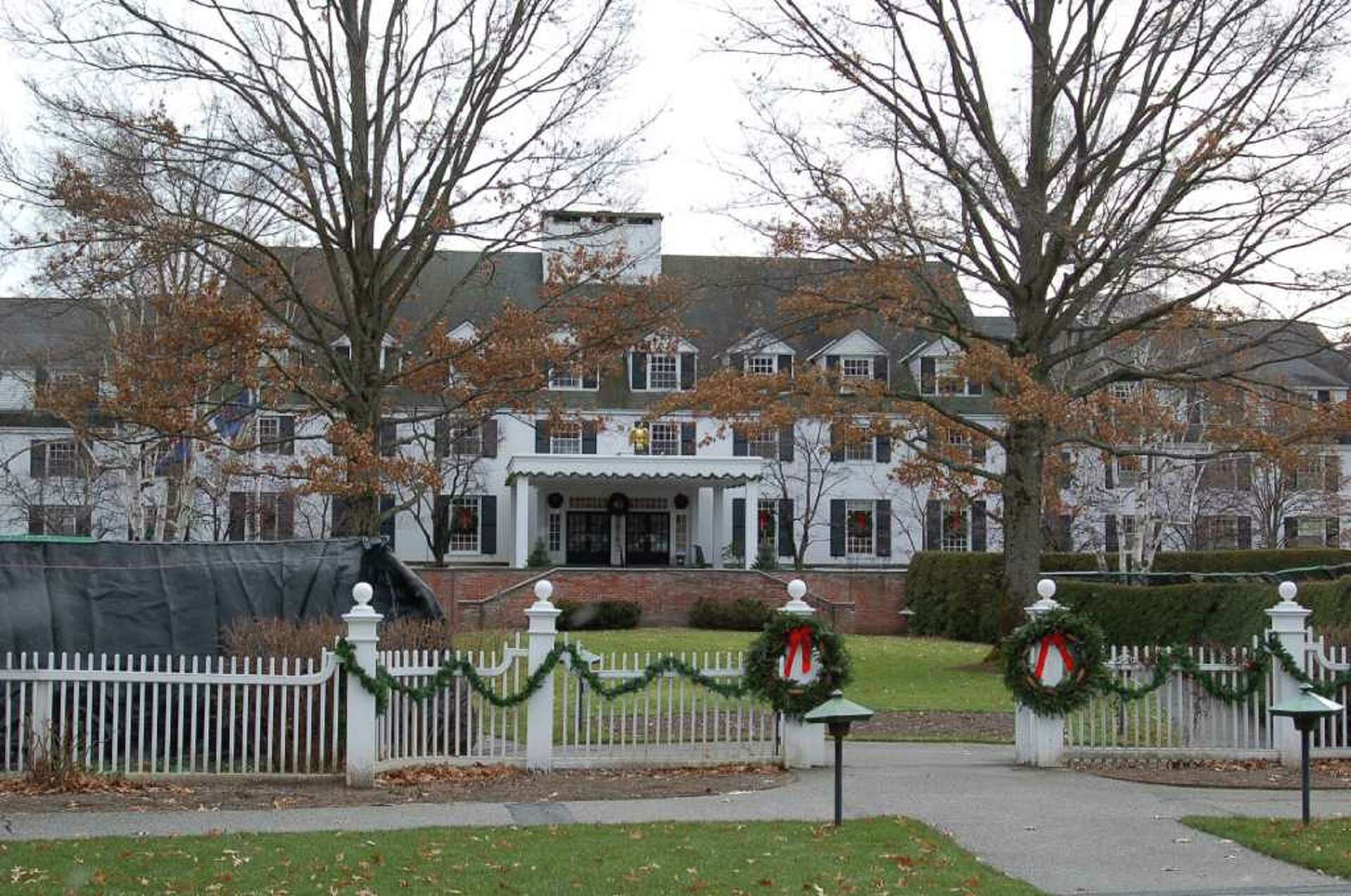 Vermont's Woodstock Inn offers post-holiday respite