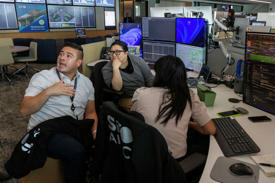 Inside the 'nerve center' that runs SFO