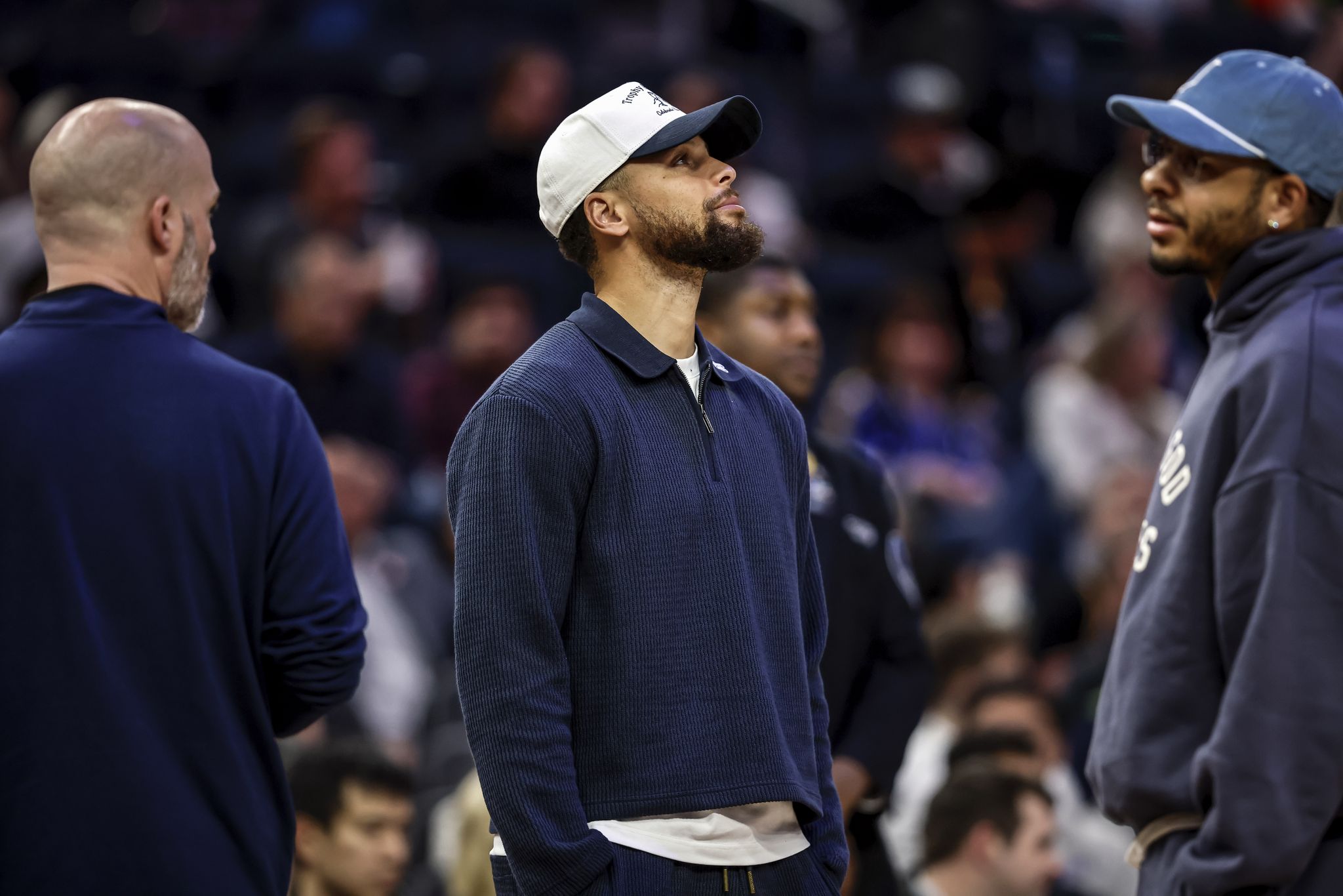 Steph Curry turns 38 next week. He can’t save the Warriors forever