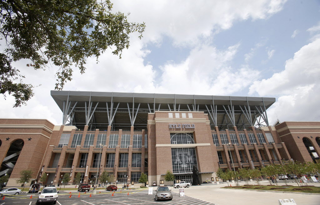 Killed Irving worker's family wins $53M jury verdict in Kyle Field ...